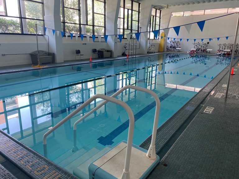 Aquatics Programs - Carver Center